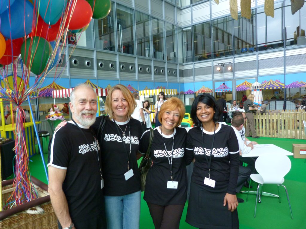 Info Wall Archive - Headcase